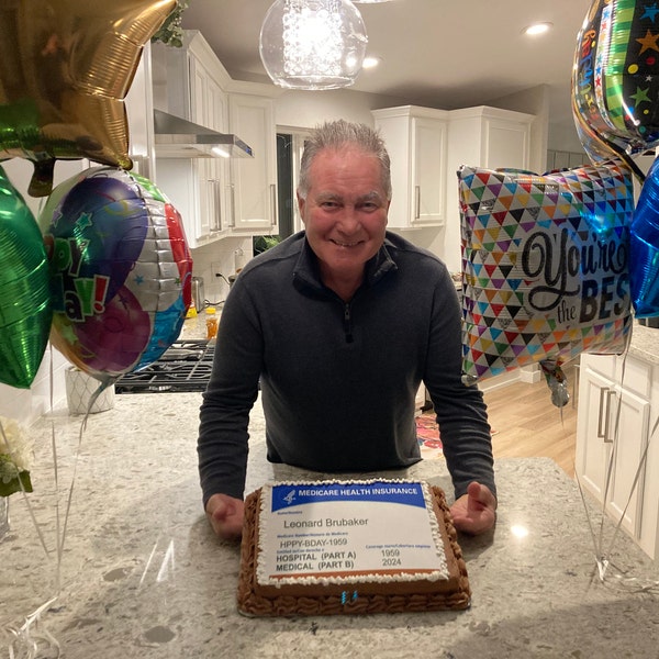 Medicare Card EDIBLE Image for Cakes and Cupcakes, Retirement Cake ...