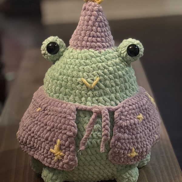 Jumbo Wizard Frog Crochet Pattern / Chunky Crochet Wizard Mage / US PDF ...