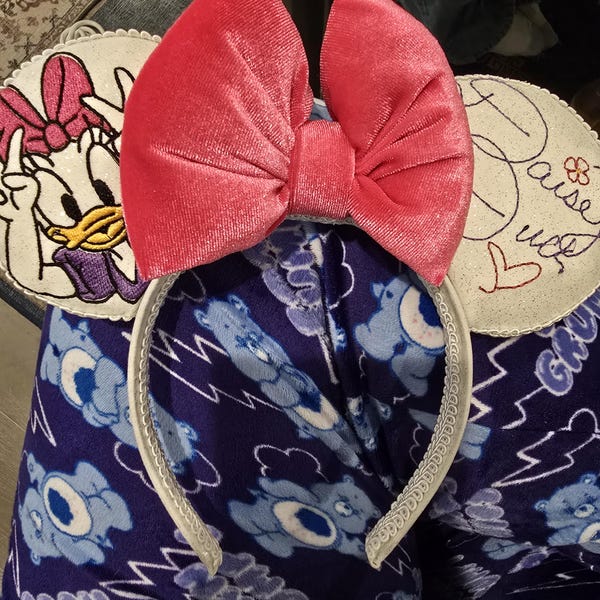 Daisy Embroidery Mouse Ears - Etsy