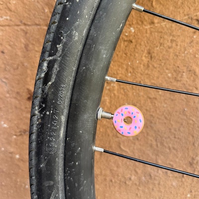 Bike Flower Vase for Handlebars Fun Biking Accessory for Summer, Flower ...