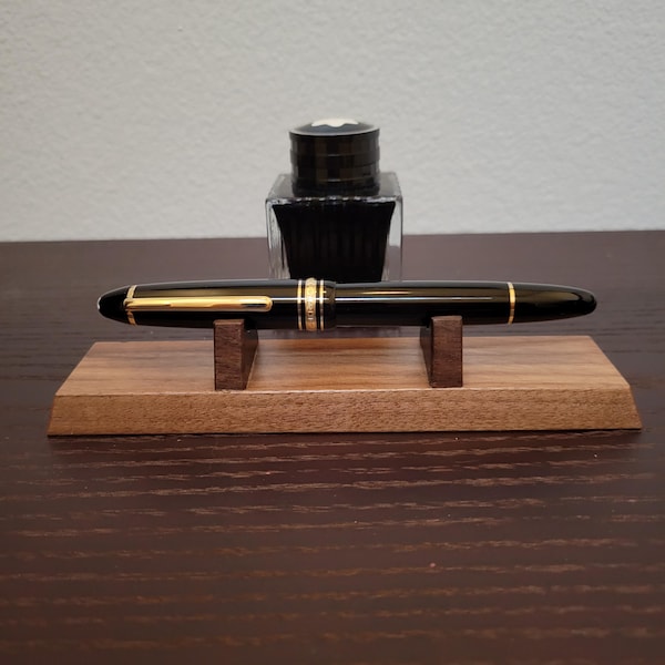Handcrafted Walnut Pen Stand: Personalized Display for Fountain Pens ...