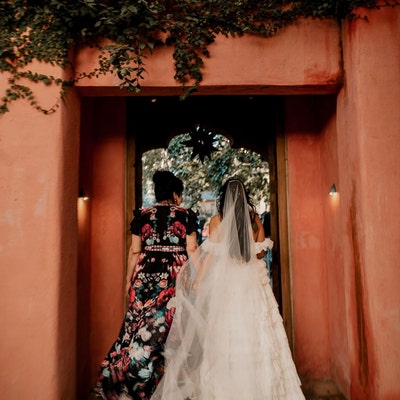 Cascade Cut Wedding Veil - Etsy