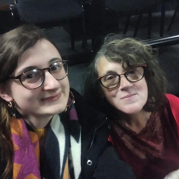 Light Bulb Dangle Earrings, Fun Funky, Dangle, Dangler Retro Earrings ...