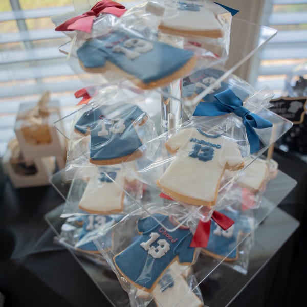 Number Custom Anniversary Cookies Set of 6 Crunchy Shortbread Cookies ...