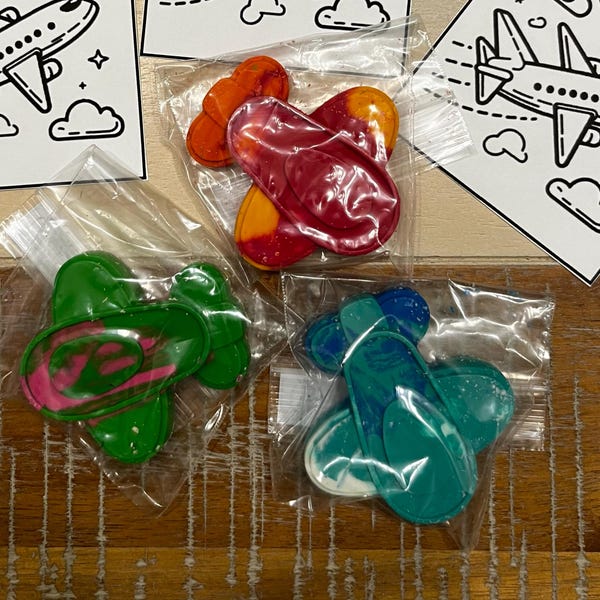 Race Car Crayons - Perfect Gifts for Kids - Birthdays, Loot Bags ...