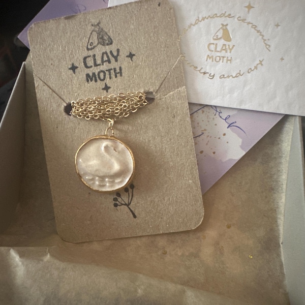 Elegant Cygnet Gold Pendant Necklace: Gold Silver Dainty Necklace ...