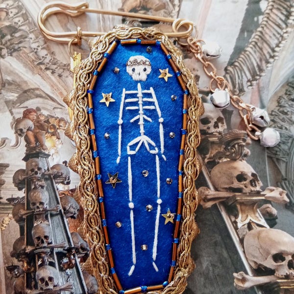 Mini Skeleton Coffin Embroidery Vines Memento Mori 2.5x3.5 Inch - Etsy