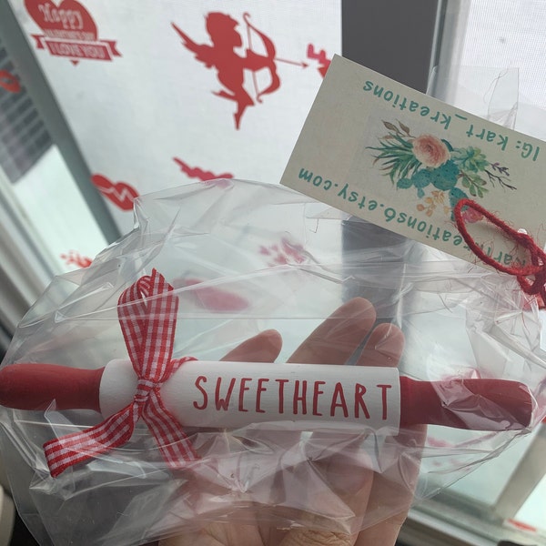 Valentine's Decor Bundle, Pink, Set of 3, Valentine Tiered Tray ...