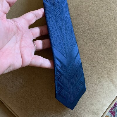 Maori Polynesian Bone Pendant With Adjustable Rope Necklace - Etsy