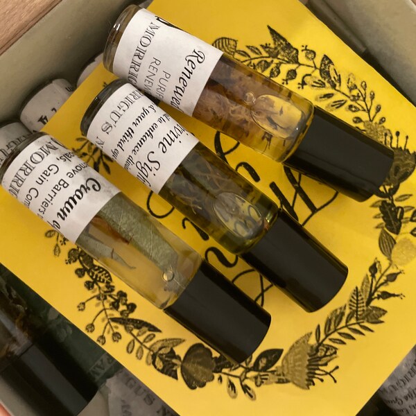 MORRIGAN INVOCATION OIL, Morrigan Goddess Ritual Oil, Spell Oil ...