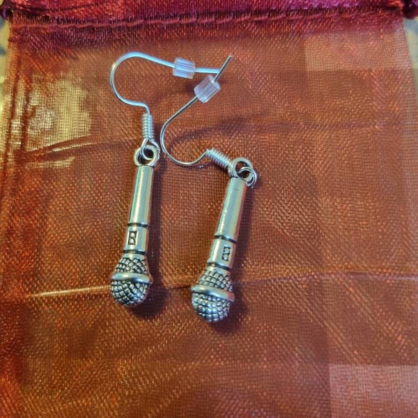 Microphone Dangle Earrings, Funky, Fun, Cute and Original #singers ...