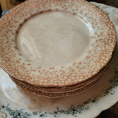 Primitive Folk Art Hand Hooked Rug by Jean Tynan. Rug Design by Marion ...