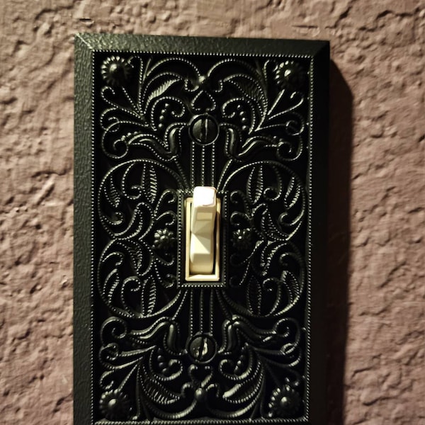 Filigree - Switch Plate and Outlet Cover, Lightswitch Cover -black ...