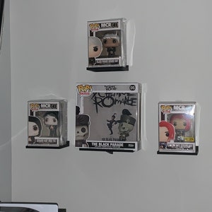 Funko POP Comic Cover Wall Mount and VHS Cover Display Shelf Perfect ...
