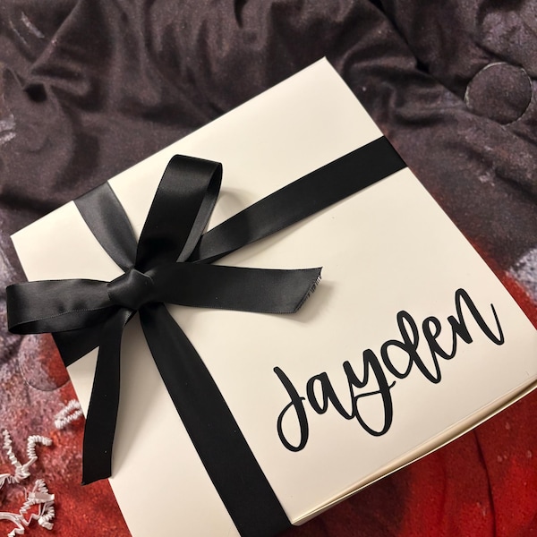 Empty Bridesmaid Proposal Box With Ribbon - Personalized Bridesmaid ...