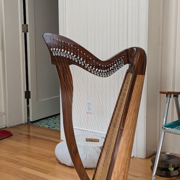 27 String New Piller Style Ivory Colour Harp With Bag and Key - Etsy