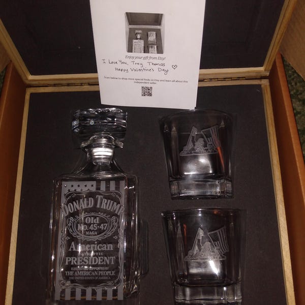Donald Trump Old 45&47 Whiskey Decanter Set With 2 Glasses. - Etsy