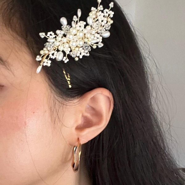 Abigail Comb, Pearl Bridal Hair Comb, Wedding Hair Accessory, Hairpiece ...
