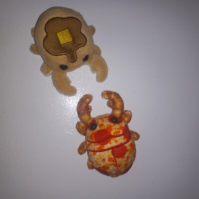 MINI PLUSH Squeaky Minky Food Pepperoni Pizza Stag Beetle Plush ...