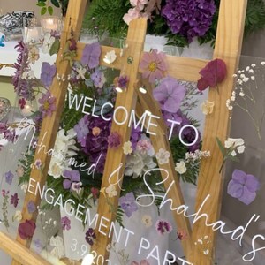 Acrylic Wedding Sign With Real Pressed Flowers - Etsy
