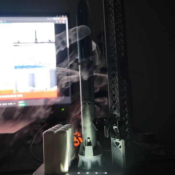 3D Printed Venting SLS Rocket - A Desktop Model of Nasa's Space Launch ...