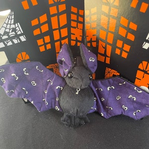 PDF PATTERN: Bat in a Pumpkin Amigurumi Pattern crochet | Etsy