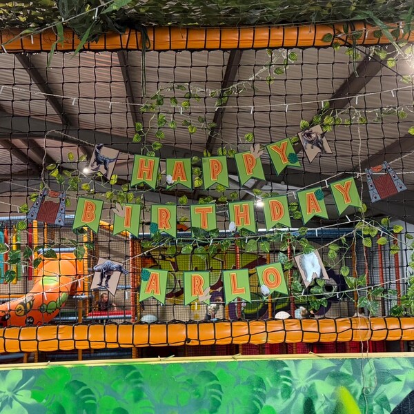 Tangled Happy Birthday Bunting * Rapunzel Banner * Disney Party - Etsy UK