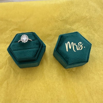 Dark Emerald Green Velvet Wedding Ring Box, Hunter Green Velvet Ring ...