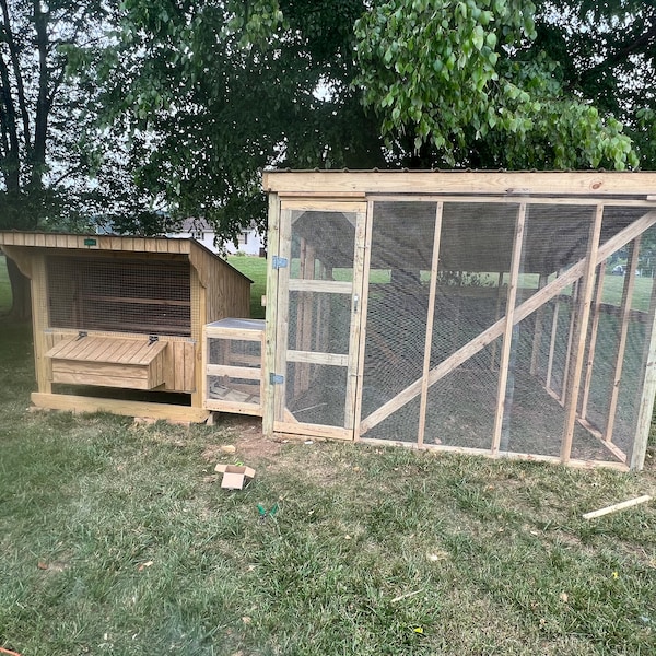10x10 Walk-in Chicken Run Building Plans – DIY PDF Download - Etsy
