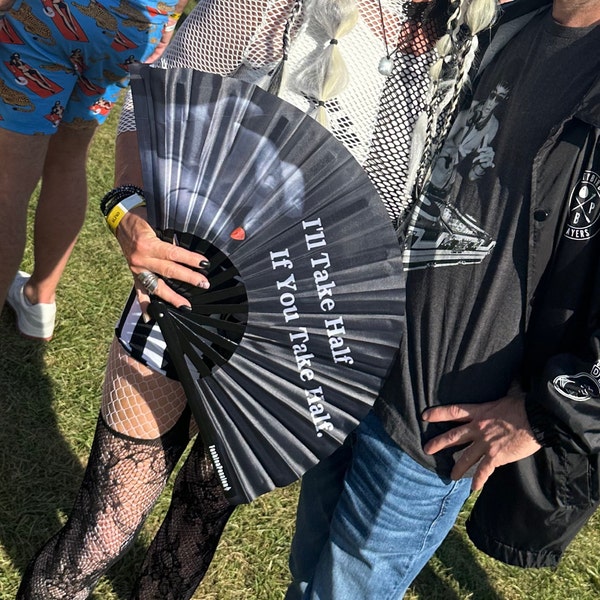 Jesus Bears the Cross Hand Fan / Carthage / Big 13 Inch Clacking Fan ...