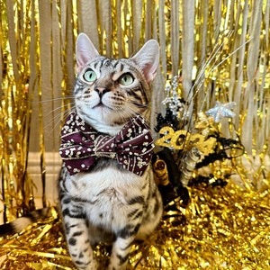 Toads and Mushrooms, toadally Fungi Cream Velvet, Forest, Reversible ...