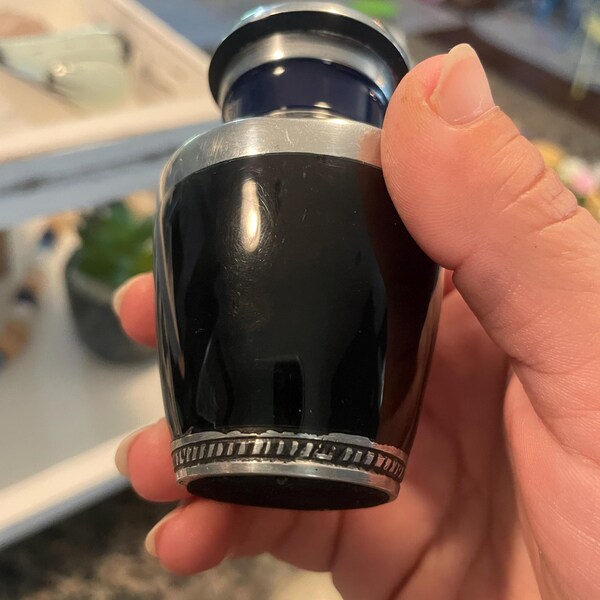 Engraved Ocean Wave Surfer Funeral Urn for Human Ashes Adult Upto 200 ...