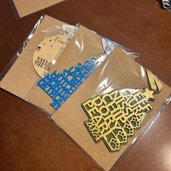 Santa Tracker Ornament, QR Code Santa Tracker, Norad Santa Tracker ...