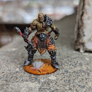 Orc Orog / Half-orc Fighter Barbarian DND Resin 28mm Scale Dungeons ...