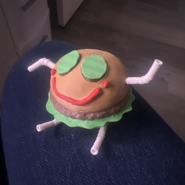 Cockroach Eating Burger Figurine | 3D Printed - Etsy