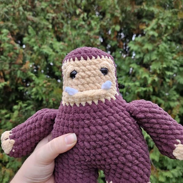 Low Sew Yeti & Bigfoot Crochet Pattern, Sasquatch Amigurumi ...