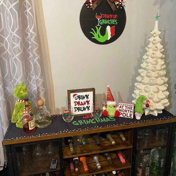 Grinch Door Hanger/grinch Direction Sign /whoville Sign - Etsy