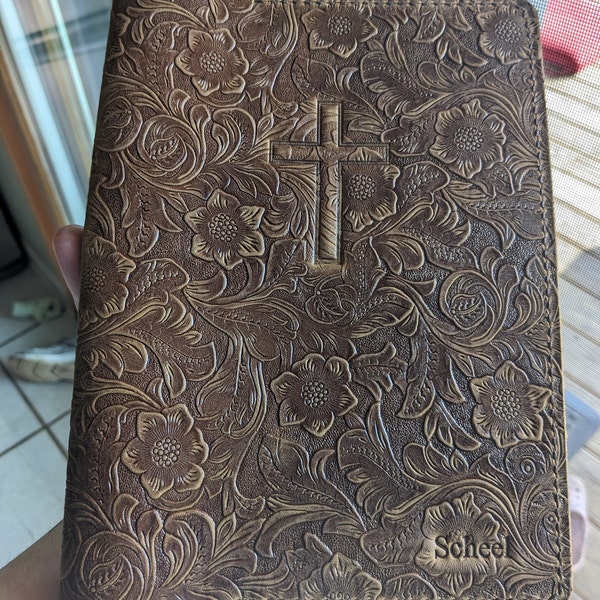 Personalized KJV Holy Bible Cover , Custom Leather Holy Bible Book Case ...