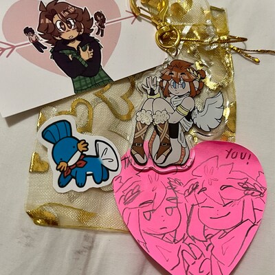 Minsh Cap Link LOZ Acrylic Keychain - Etsy