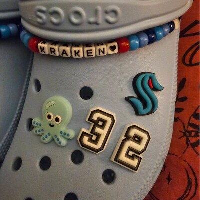 Blue Croc Charms 30 Charm Signs Symbols Phrases Pin Badge Sign Crab ...