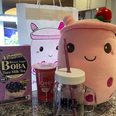 Personalized Boba Mug With Lid and Heart-shaped Straw. Bubble Tea. Boba ...