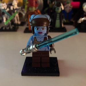 Lego Minifigure Body Parts Set: 20x Piece Lot Head, Torso, Legs ...