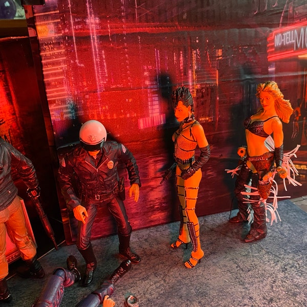 1/6th Scale STAR WARS Millennium Falcon Hallway Ikea Detolf 15x15 ...