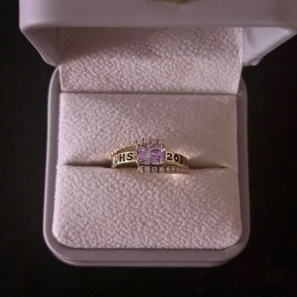 Customizable Class Ring for Women, College and High School Ring ...