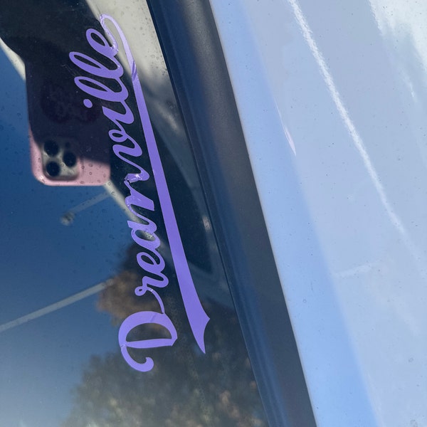Jesus is King High Quality Decal / Sticker - Etsy