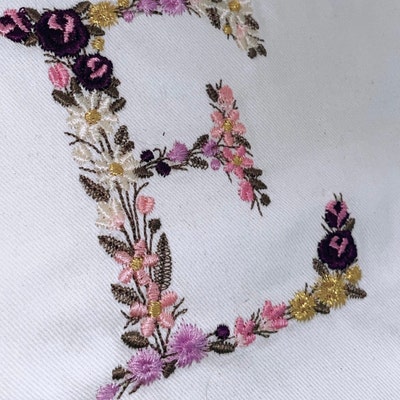 Machine Embroidery LETTER E Uppercase 9,7cm / 3.85 Tall Dainty Floral ...