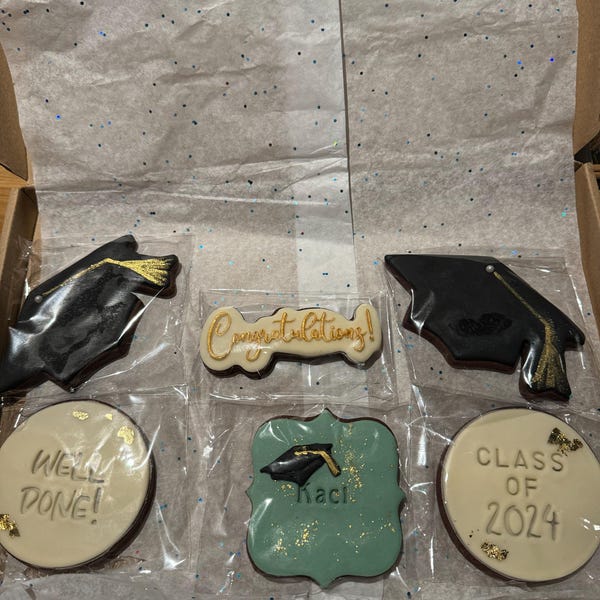Personalised Graduation Biscuits/ Graduation Cookies/ Graduation Gift ...