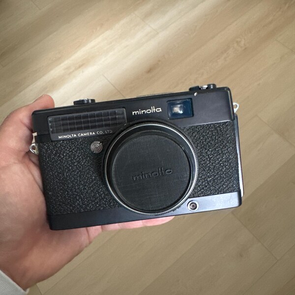 Petri 7 Half, Rare Black Ultra Compact 35mm, 1963 - Display or Repair ...