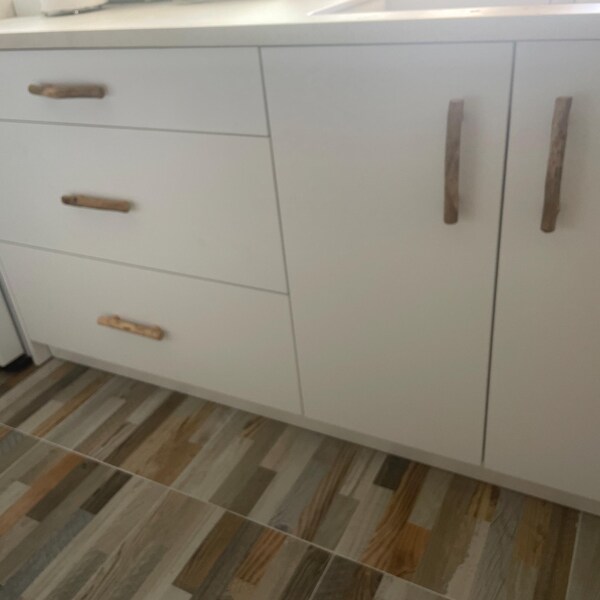 Natural Wood Branches Handles, Drawer Pulls, Driftwood Handles ...