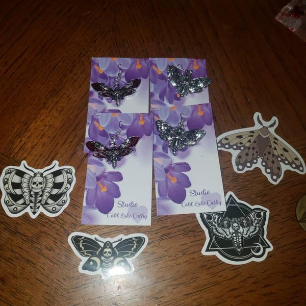 Scary Skull Earrings, Menacing Skeleton Head With Brilliant Red Rose in ...